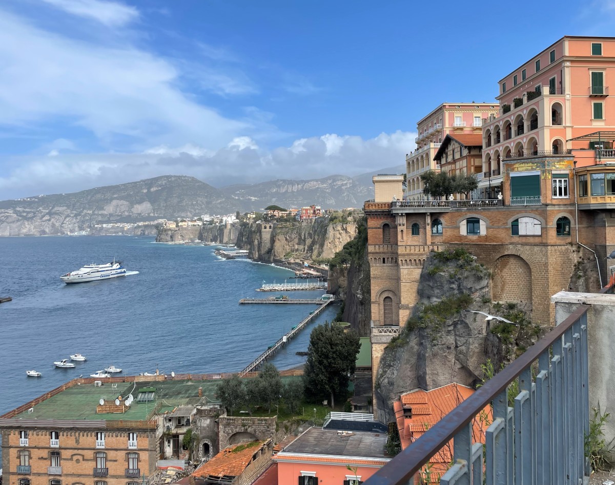 Naples. Italy – The Gateway to Southern Italy - HubPages
