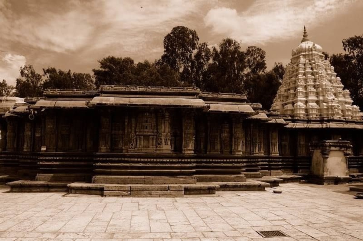 Mystery of a City Buried in Sand-Response to Word Prompt Help ...