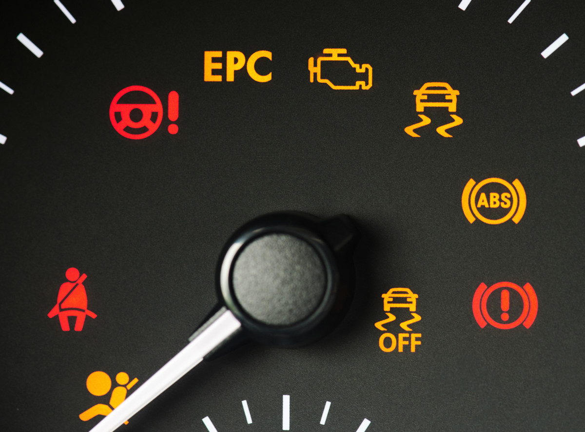 Car Expert Breaks Down the Symbols of Dashboard Warning Lights - HubPages