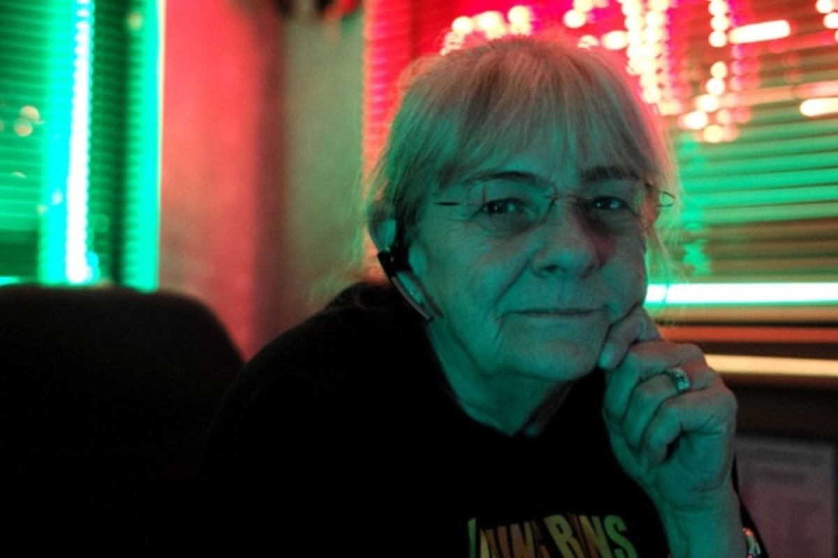 Love Fraud: The Deceptive Schemes of Richard Scott Smith - HubPages