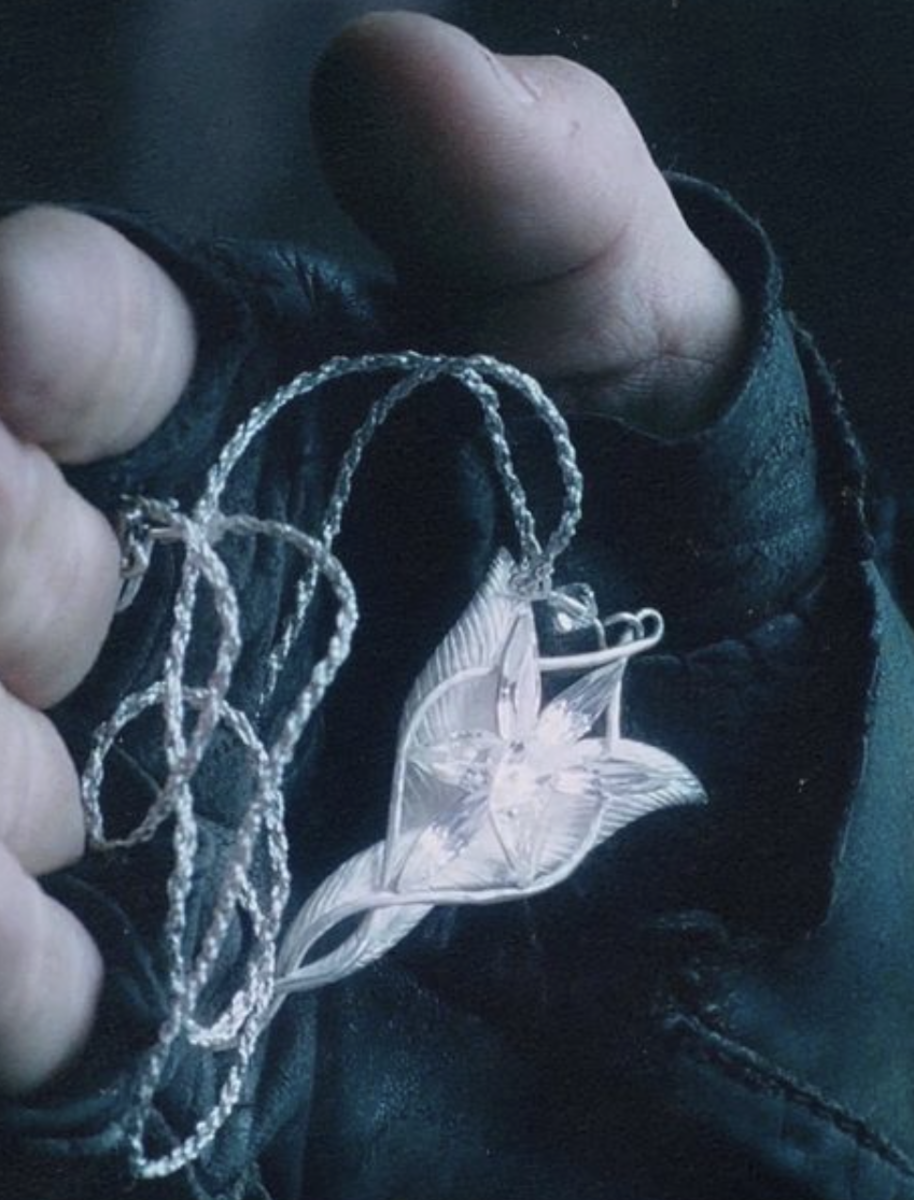 10 Best Jewelry Pieces From Fantasy/Sci-Fi Movies - HubPages