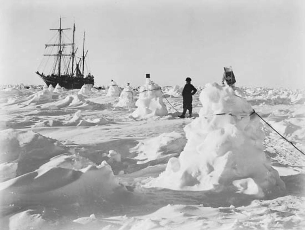 How Humans orchestrated a Race to the Polar Regions - HubPages