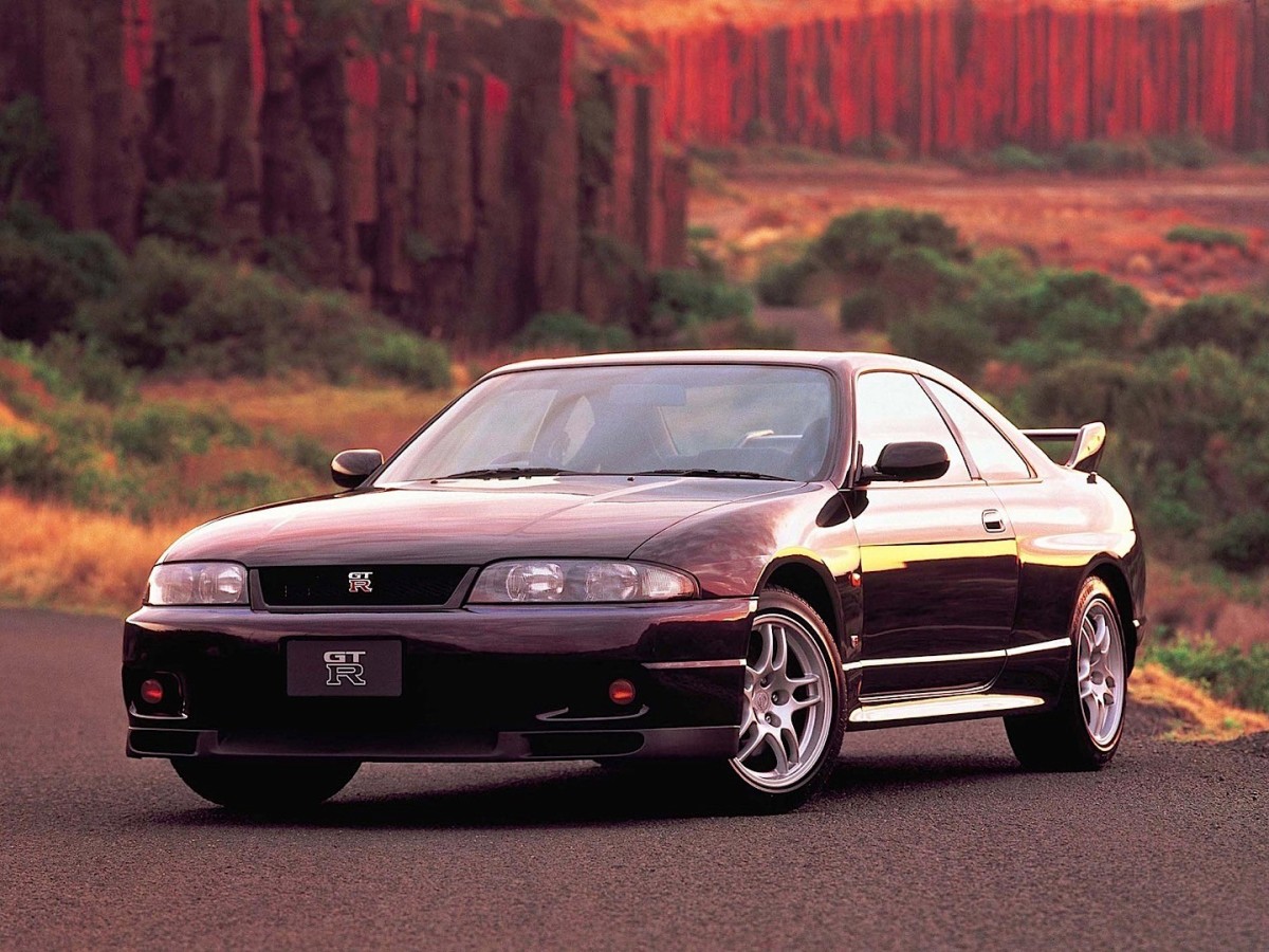 The Skyline GT-R: A Legendary Evolution of Automotive Excellence - HubPages