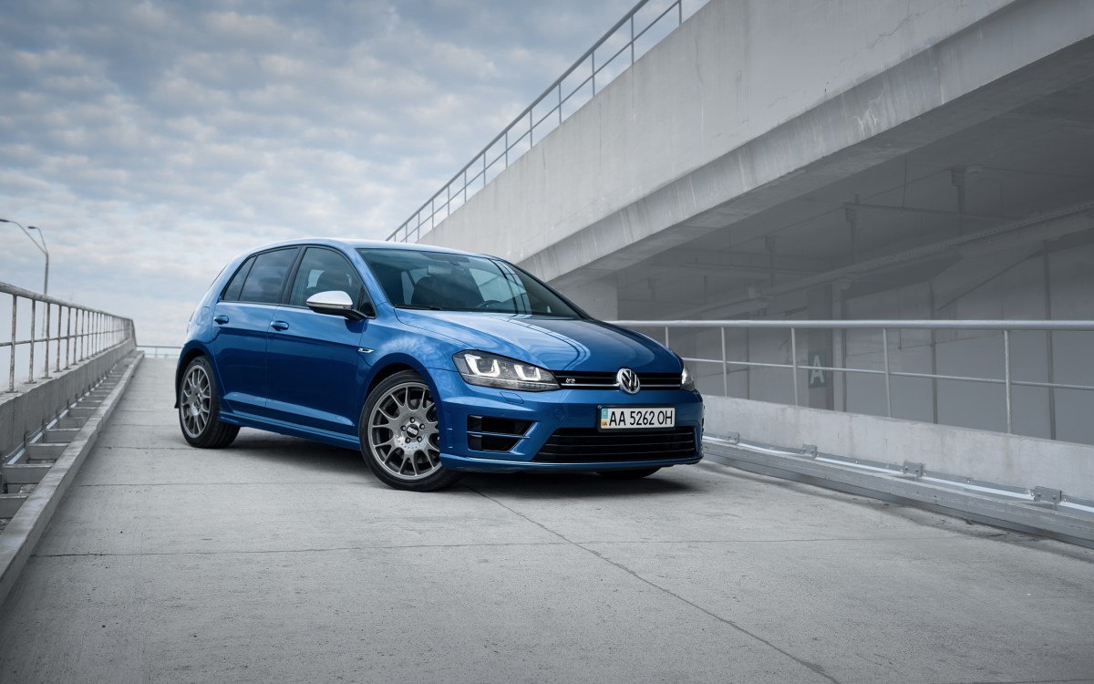 Car Expert Shares Clever Hacks to Amp up the Sound of a German Car ...