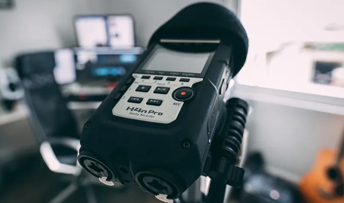 Equipment for Podcasting: A Comprehensive Guide to Setting Up Your ...
