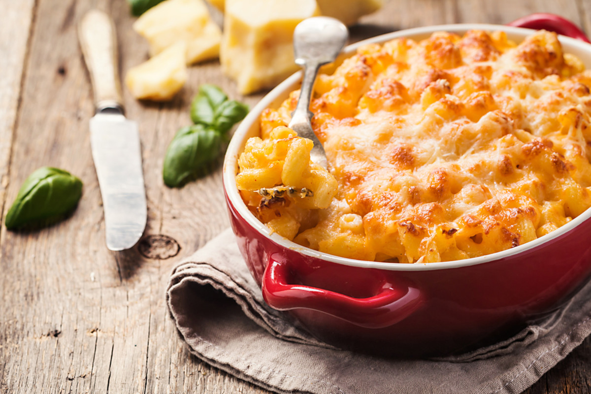 Bon Appetit Shares Their Very Best Mac and Cheese for Thanksgiving ...