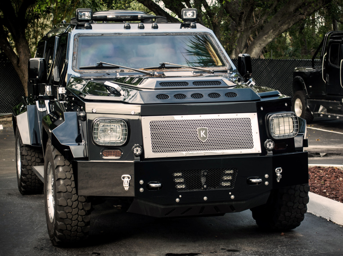 Woman Shows off the Futuristic Police Cruiser That Looks Like Something ...