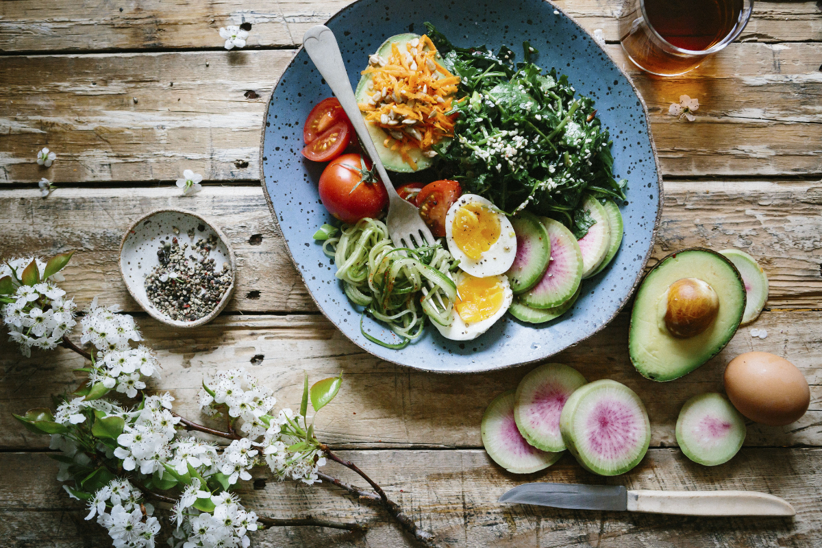 The Low-Down on Low-Fat and Low-Carb Diets: Which Diet Promotes ...