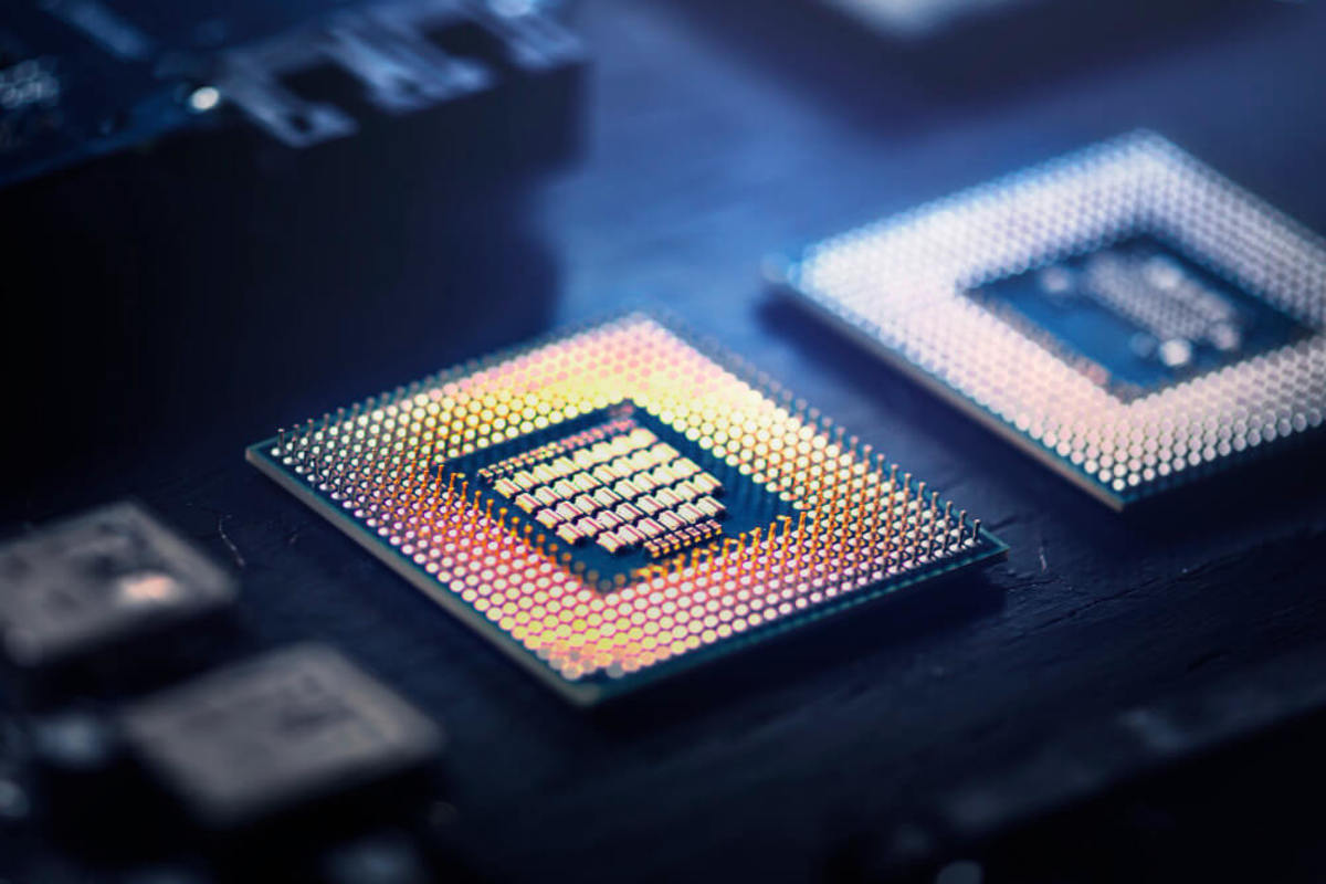 Intel Chip Maker Makes an Investment in Europe and Poland - HubPages