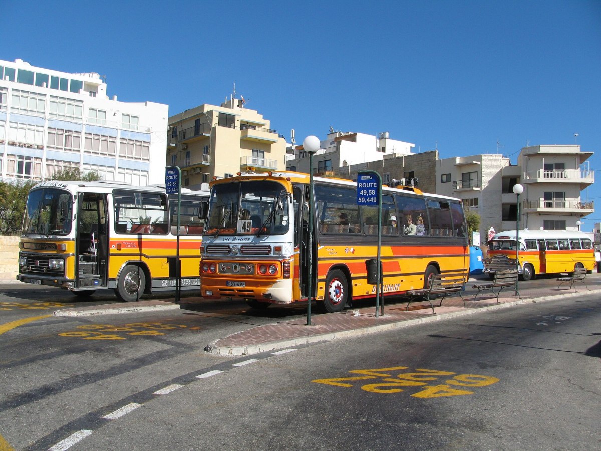 Top 10 Countries With the Safest Roads in the World - HubPages