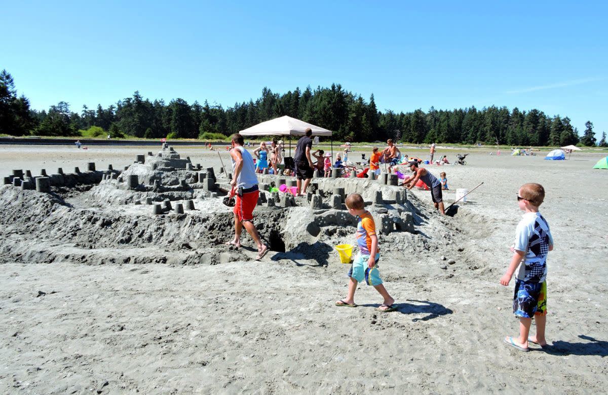 Top 3 Beaches for Campers on Vancouver Island - HubPages