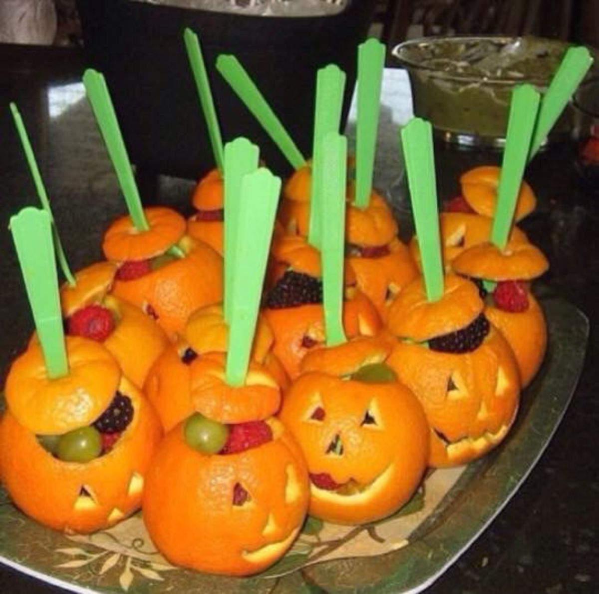 35+ Ghoulishly Good Halloween Fruit Tray Ideas - HubPages