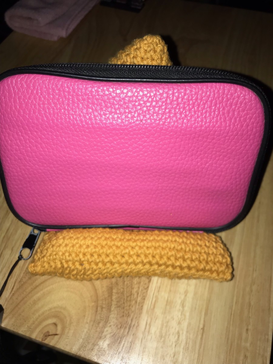 Crochet Tablet Stand pattern - HubPages