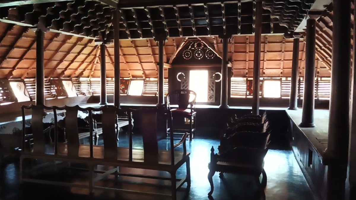 Padmanabhapuram Palace Thuckalay: A Mesmerizing Beauty of Kerala ...