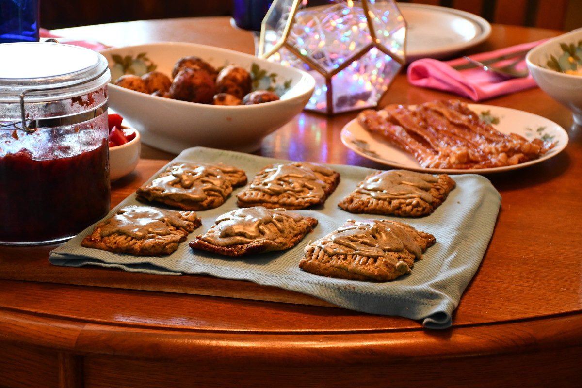Green Tea and Elderberry Pop Tarts: Flavorful Breakfast Recipe - HubPages