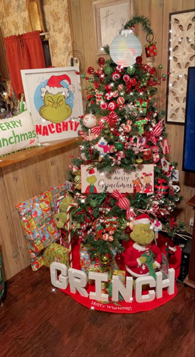 50+ DIY Grinch-Themed Christmas Party Ideas - HubPages