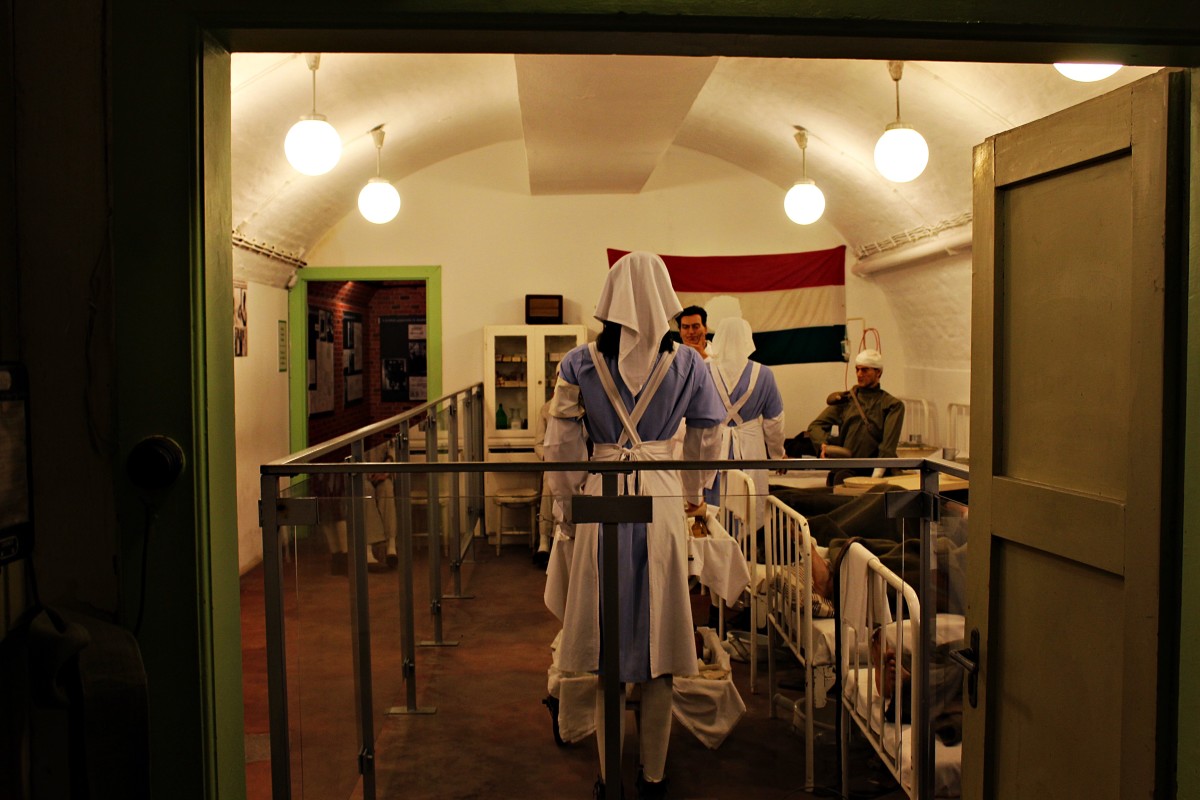 History Under Budapest: Hospital in the Rock Nuclear Bunker Museum ...