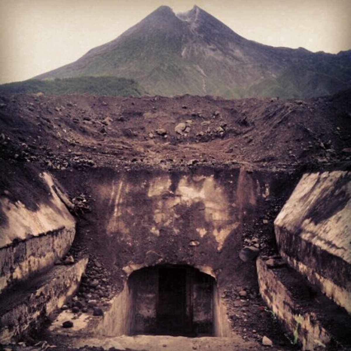 The Most Horrifying Bunker Story You Never Knew Happened - HubPages