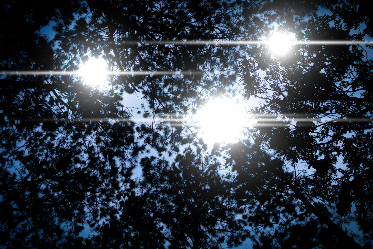 Ohio Woman Films Strange Lights "Teleporting" in the Sky - HubPages