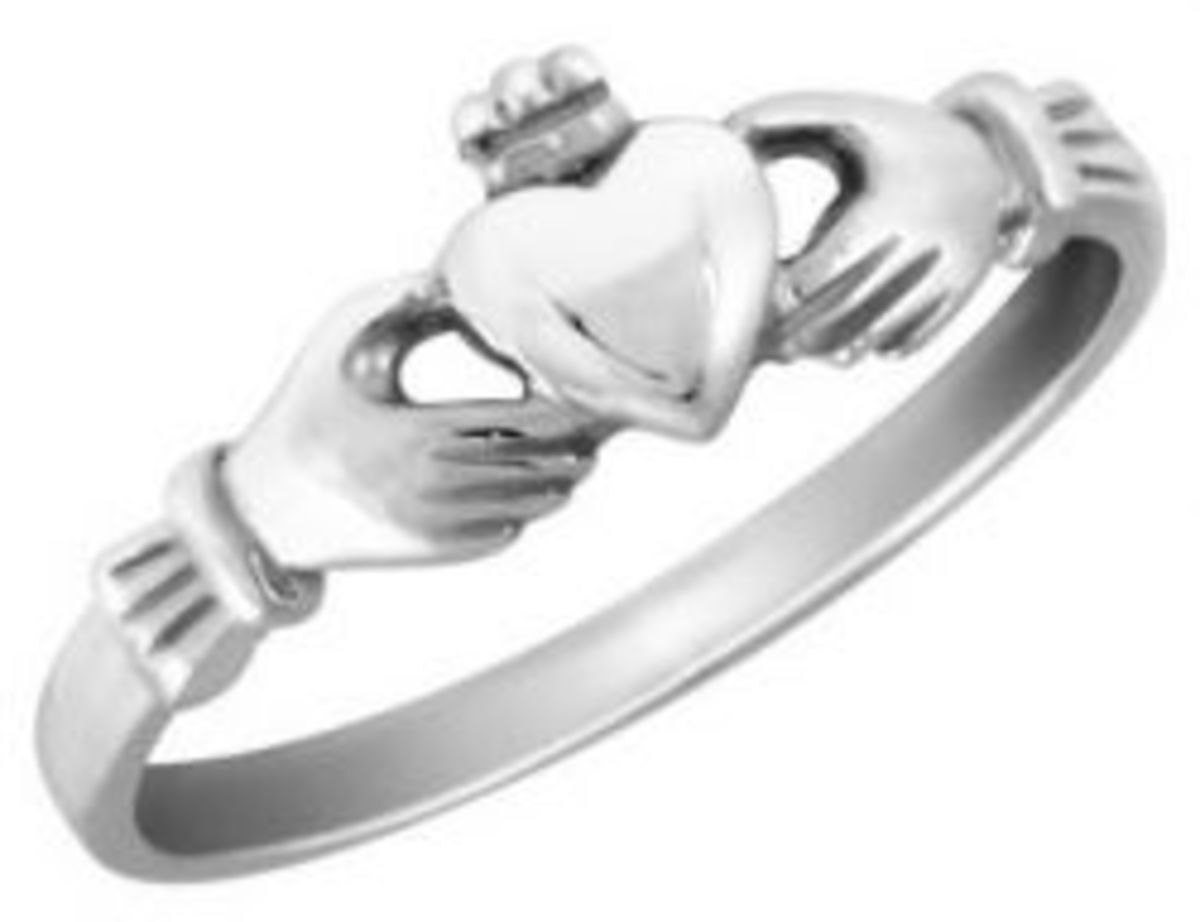The Claddagh Ring: An Irish Tradition for St. Patrick's Day - HubPages