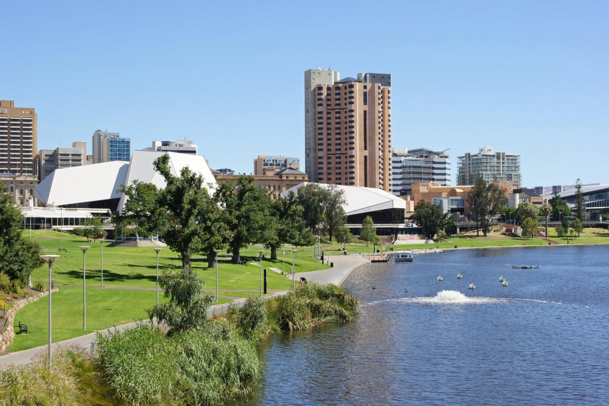 The Best Places to Live If You Move to Australia - HubPages