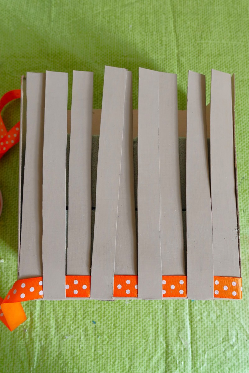 DIY Craft Tutorial: How to Make a Decorative Door Basket From a ...