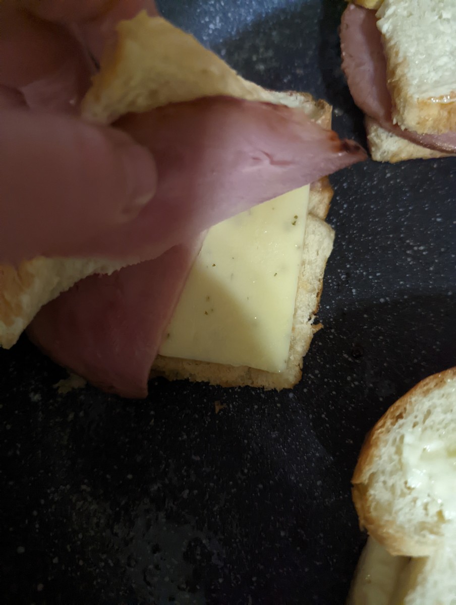 Grilled Cheese Sandwich - in a Frying Pan - HubPages