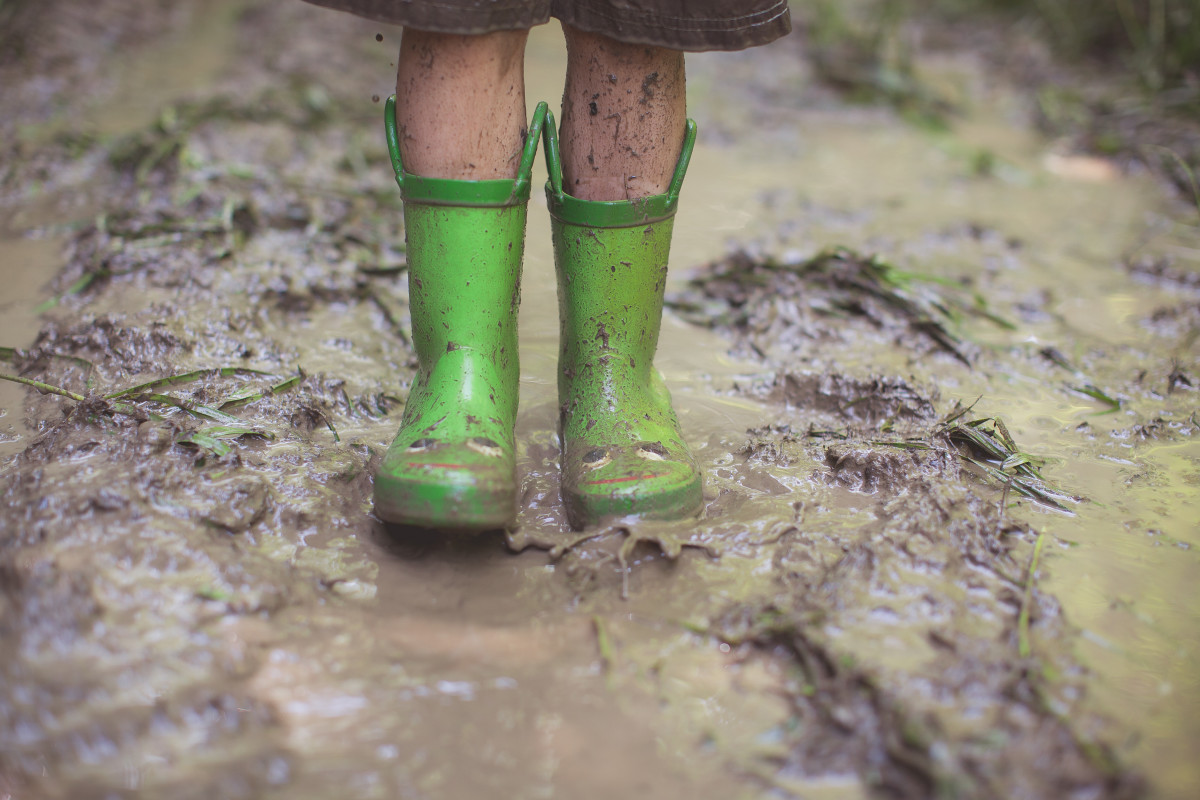 Little Boy's "Self-Care" Time Includes Muddy Puddles - WeHaveKids News