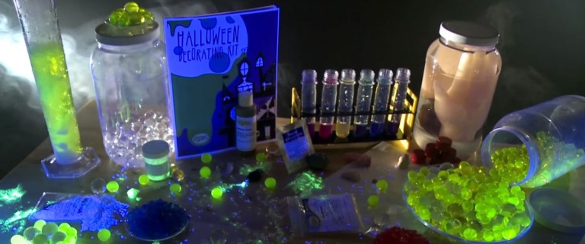 Creating Your Own Spooky Mad Scientist Laboratory - HubPages