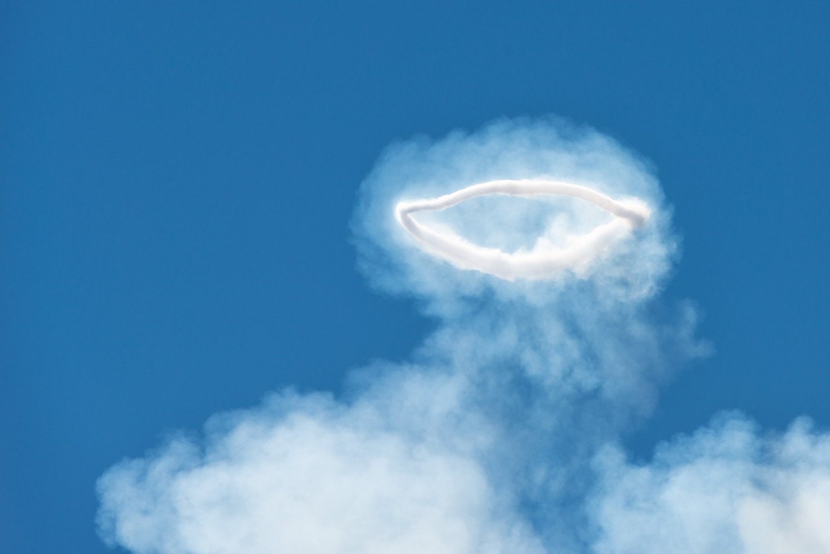Mysterious Smoke Ring Has Onlookers Flabbergasted - HubPages