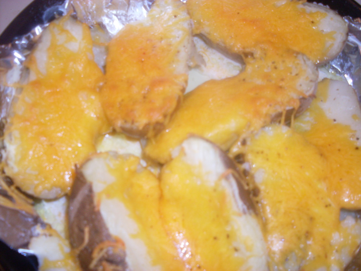 How To Make Ultimate Cheesy Potatoes - A Recipe for Very Easy and Very ...