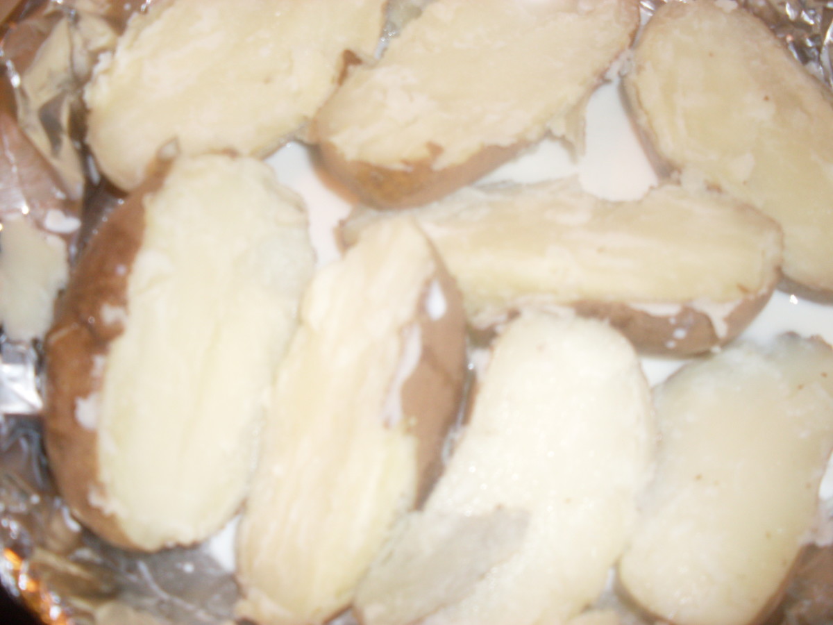 How To Make Ultimate Cheesy Potatoes - A Recipe for Very Easy and Very ...