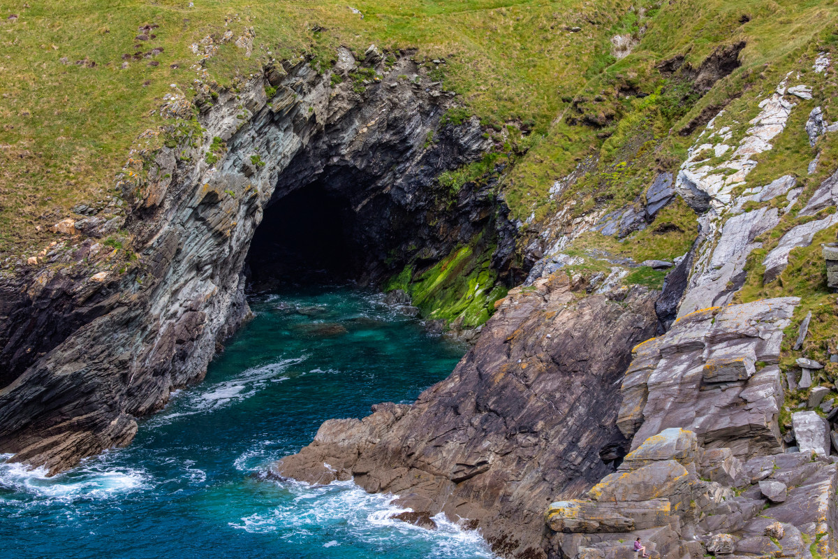 Hikers in Cornwall Can Visit The Actual Cave of Merlin - HubPages
