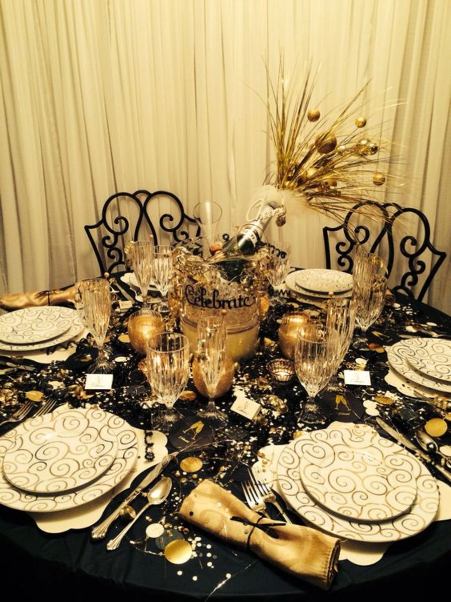 50+ Elegantly Stylish New Years Eve Table Setting Ideas - HubPages