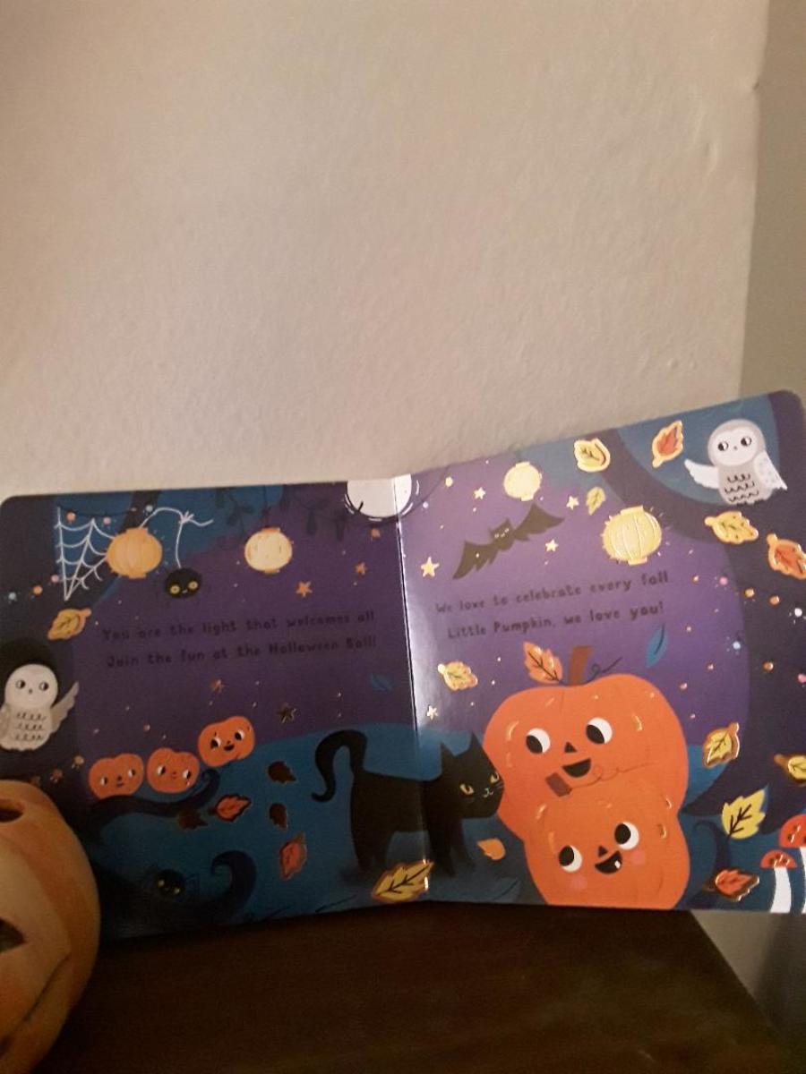 Halloween Round Up for Reading in 5 Board Books for Toddlers and ...