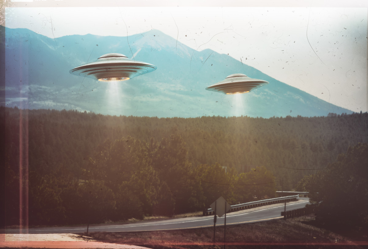 Data Scientist Explains Why All These UFOs Are Suddenly Showing Up ...