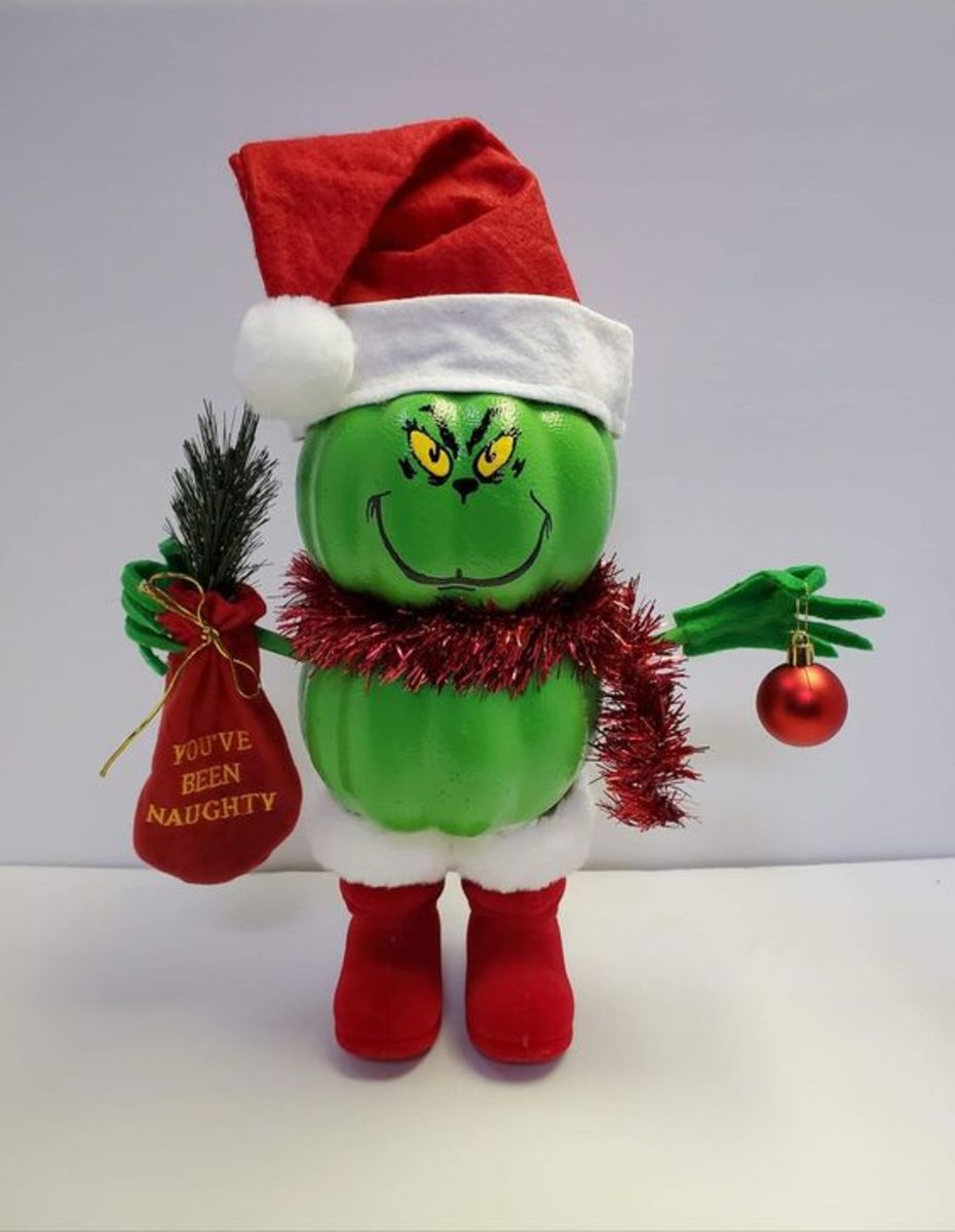 35+ Fun DIY Grinch Centerpiece Ideas for a Whimsical Christmas - HubPages