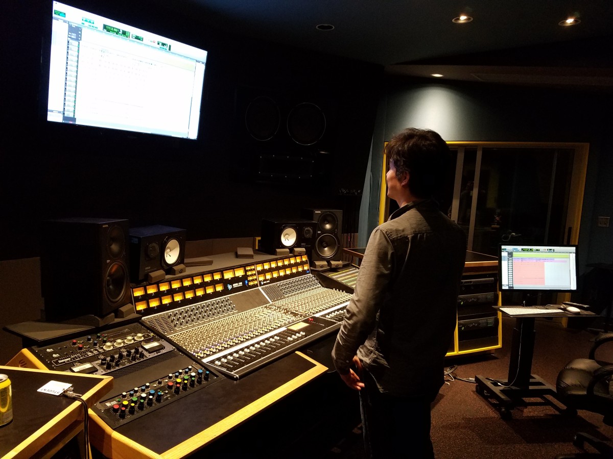 The Reality Altering Characteristics of Fishbowl with Composer Roberto ...