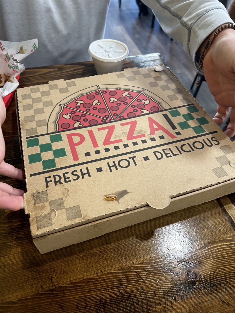 Try the Birria Pizza From Tacos La Villa - HubPages