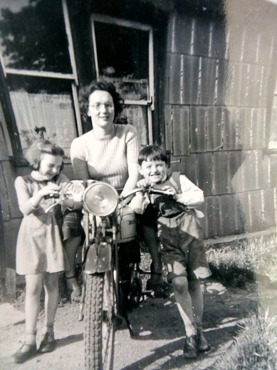 Caring for Mum. Part 1. - HubPages