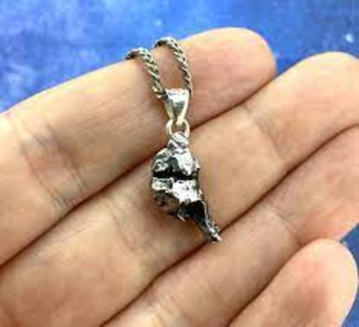 Unveiling the Beauty of Meteorite Jewellery: A Cosmic Connection - HubPages