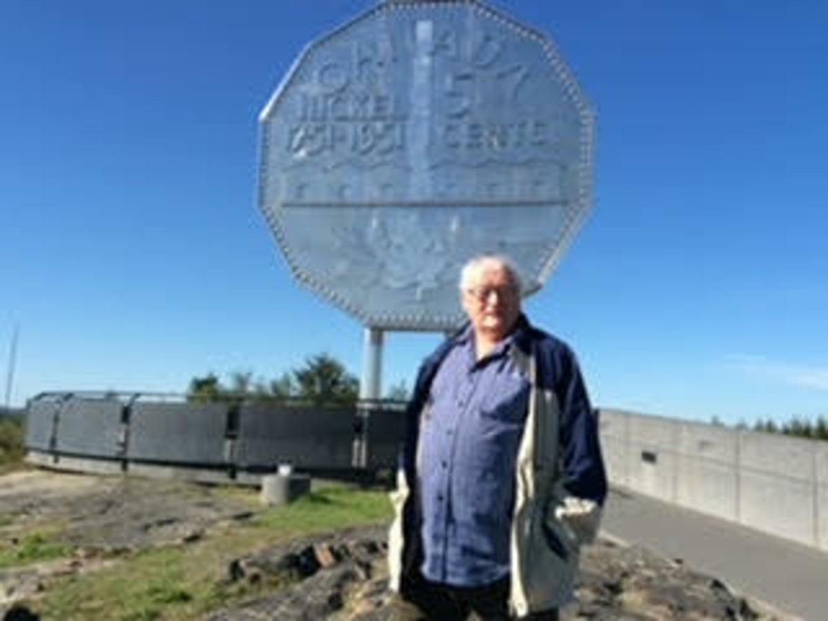 The World’s Largest Roadside Attractions - HubPages