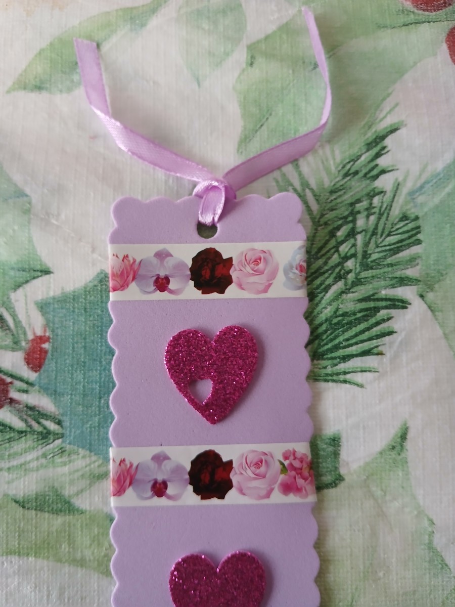Easy Heart Bookmarks to Craft - HubPages