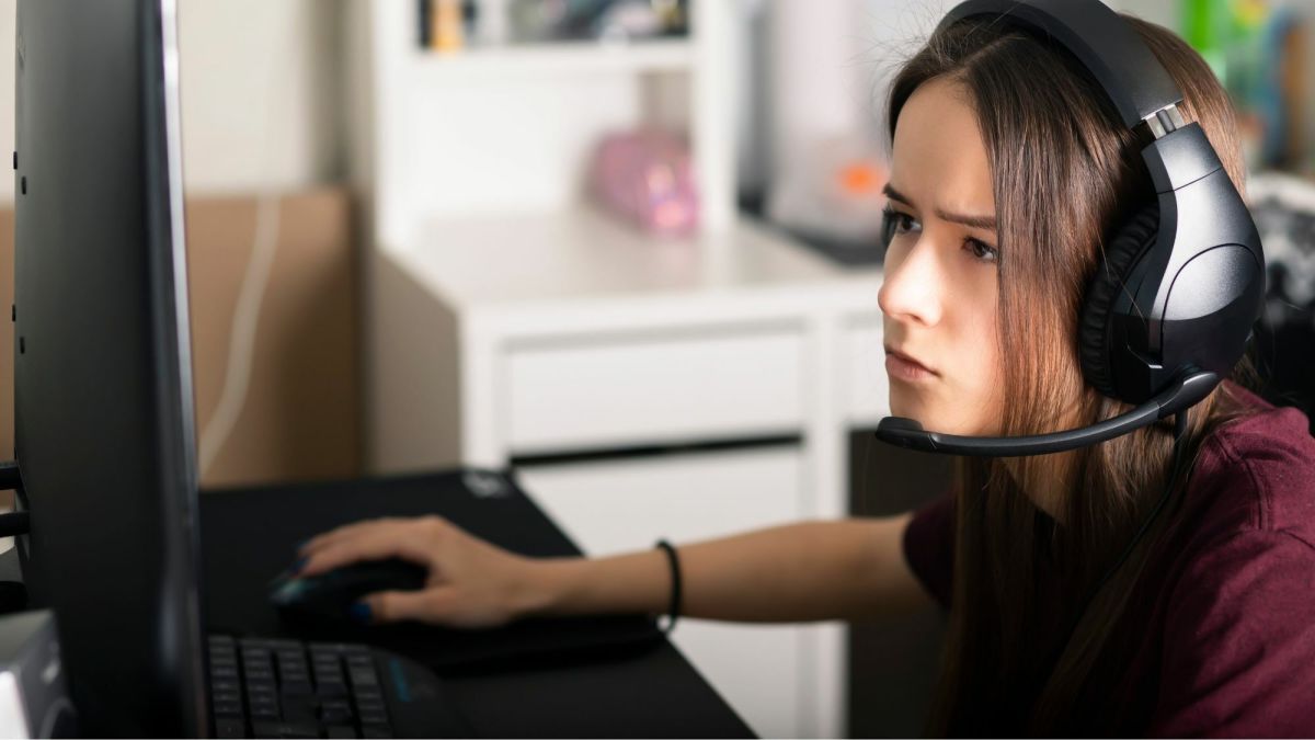 200+ Super Cool and Badass Girl Gamer Names - HubPages