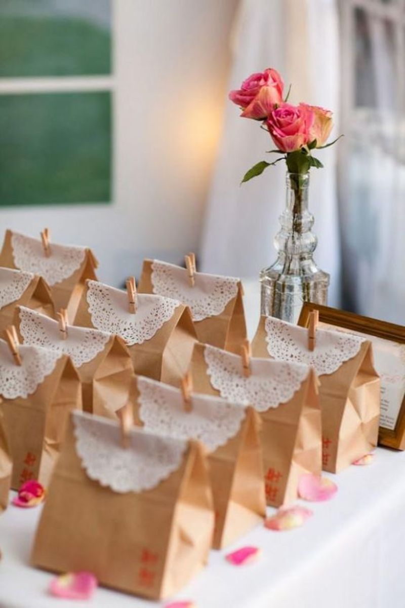 60+ Creative Wedding Favors Your Guests Will Love - HubPages