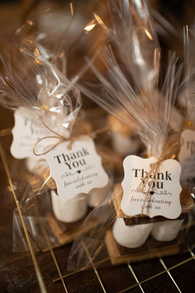 60+ Creative Wedding Favors Your Guests Will Love - HubPages