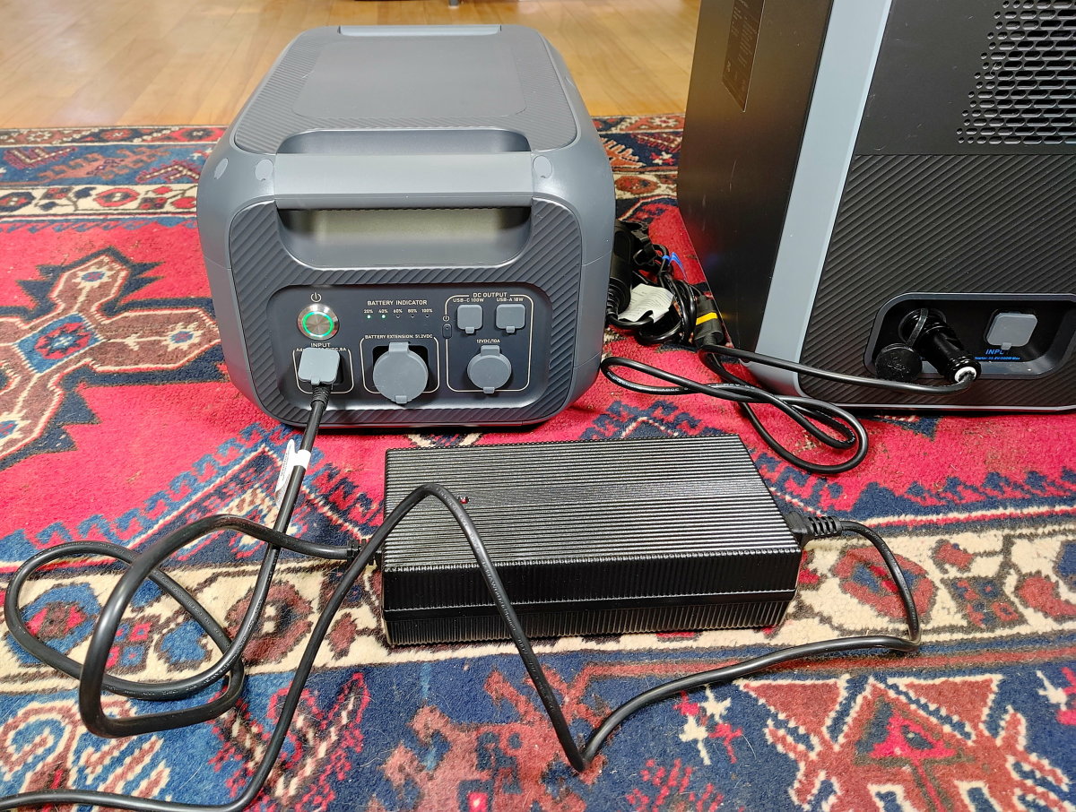 Review of the BLUETTI B230 Expansion Battery and Folding Trolley - HubPages