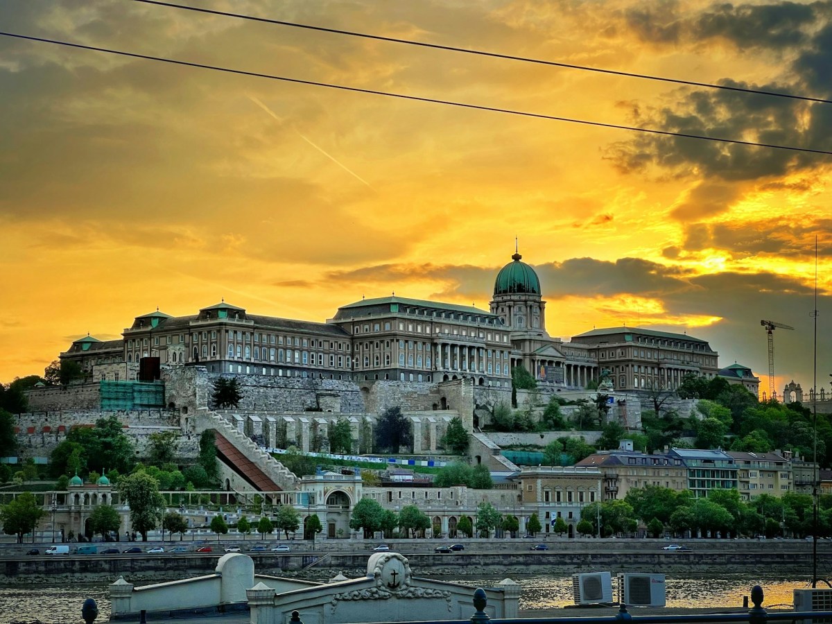 Three Days and Three Walking Tours in Budapest - HubPages
