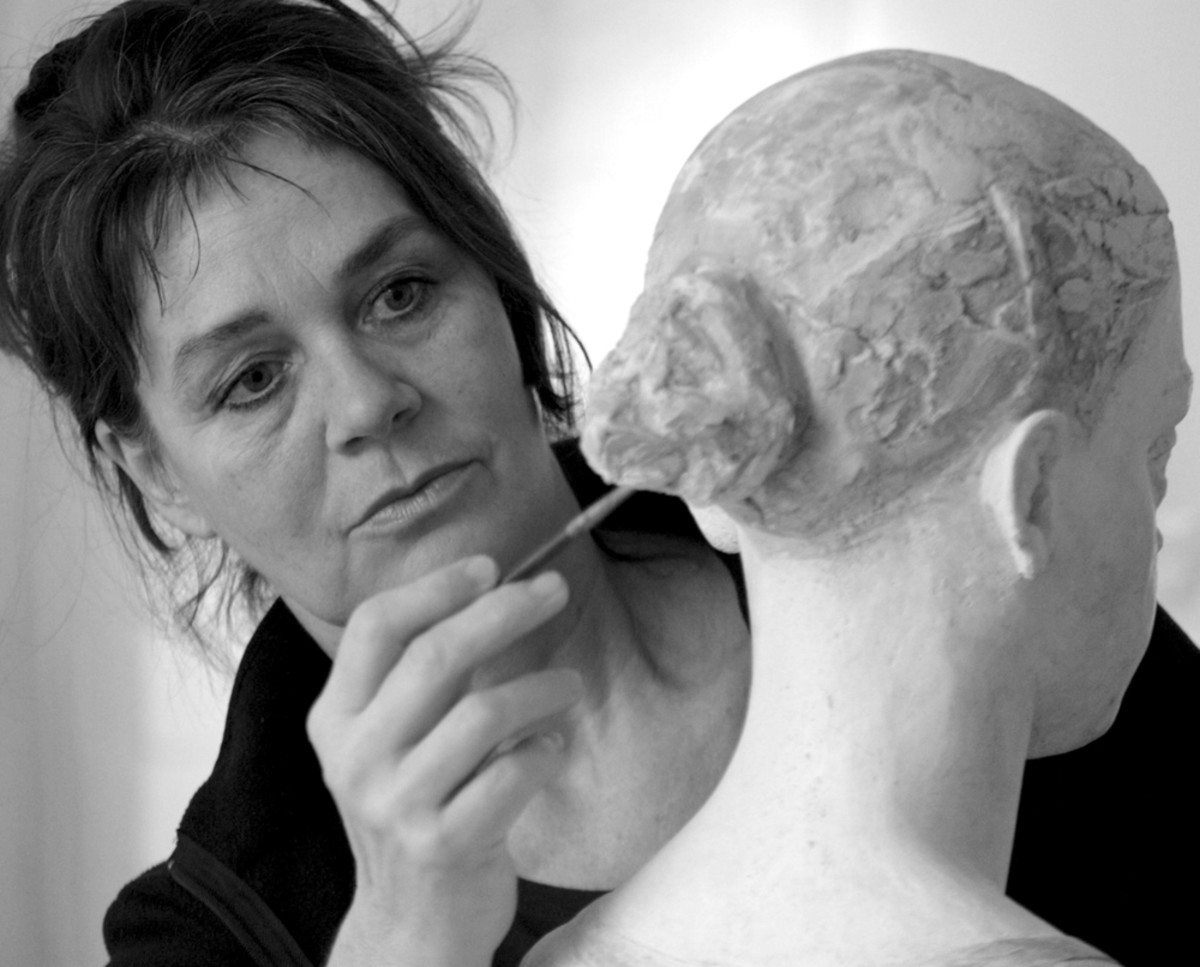 Modern Art and the Modern Power Frau in Berlin - HubPages