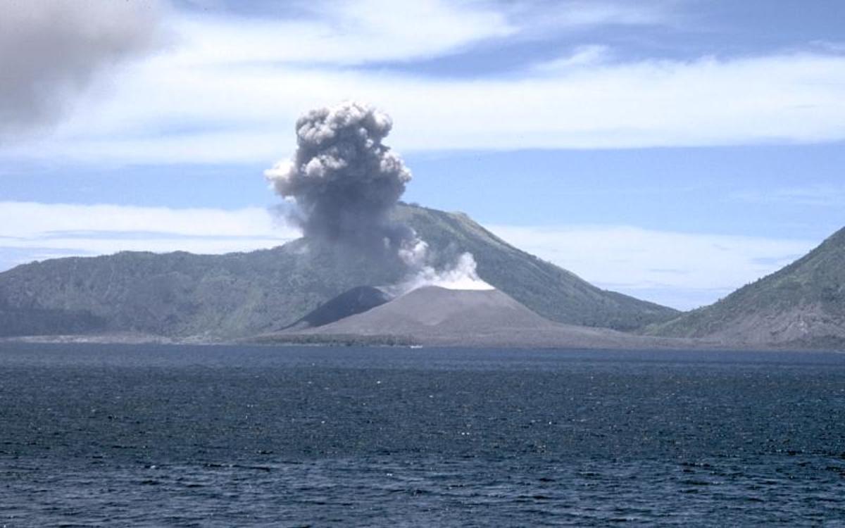 What Are the Types of Volcanic Eruptions? - HubPages